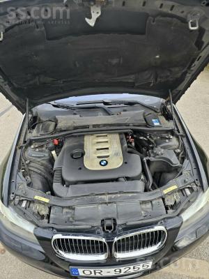 Melns BMW 325 2009 Jelgava, ar dzinēja tilpumu 3.00 L un nobraukumu 320 tūkst. km par 5500 €, foto 17 vietnē AUTOMOTO.COM.LV