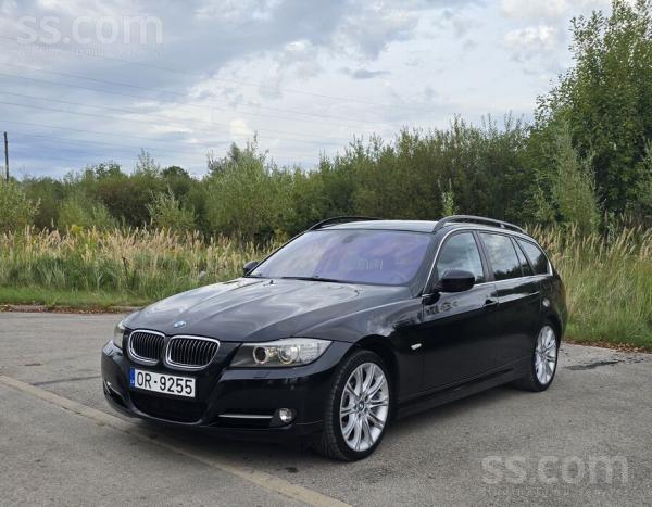 Melns BMW 325 2009 Jelgava, ar dzinēja tilpumu 3.00 L un nobraukumu 320 tūkst. km par 5500 €, foto 3 vietnē AUTOMOTO.COM.LV