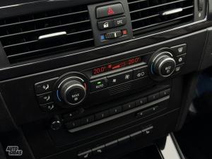 Черный БМВ 325 2009 в Рокишкис, объемом двигателя 3.00 л и пробегом 173 тыс. км за 5350 €, фото 37 на AUTOMOTO.COM.LV