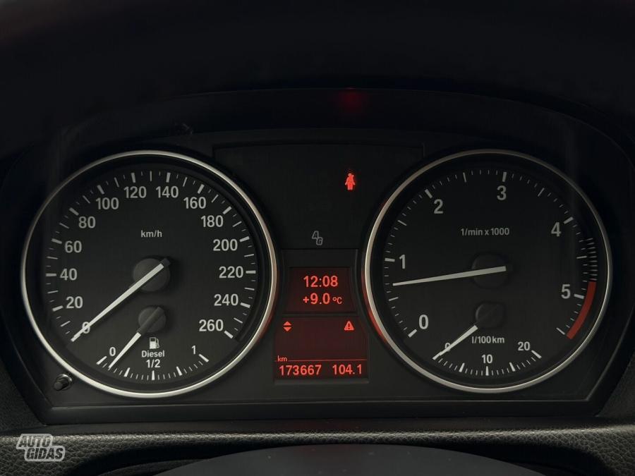 Черный БМВ 325 2009 в Рокишкис, объемом двигателя 3.00 л и пробегом 173 тыс. км за 5350 €, фото 38 на AUTOMOTO.COM.LV