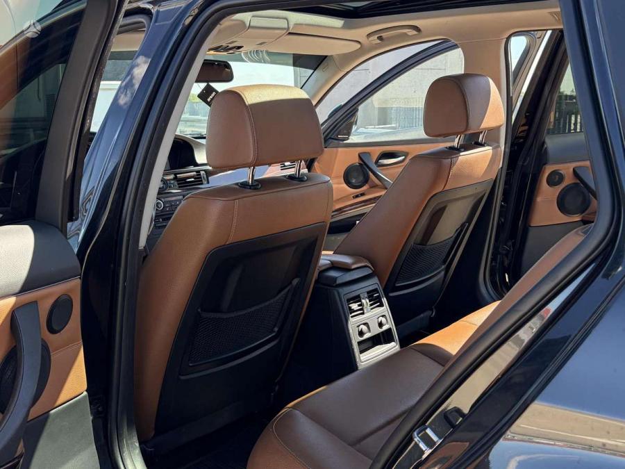 Melns BMW 325 2010 Šauļi, ar dzinēja tilpumu 2.99 L un nobraukumu 321 tūkst. km par 5850 €, foto 20 vietnē AUTOMOTO.COM.LV