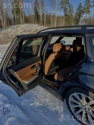 Черный БМВ 325 2010 в Цесис, объемом двигателя 3.00 л и пробегом 430 тыс. км за 5150 €, фото 6 на AUTOMOTO.COM.LV