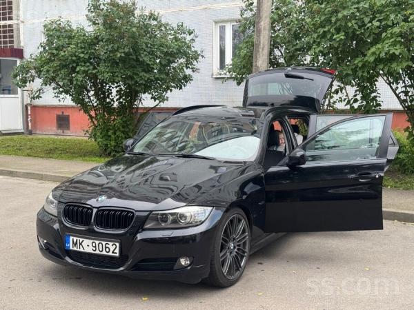 Melns BMW 325 2010 Rīga, ar dzinēja tilpumu 3.00 L un nobraukumu 392 tūkst. km par 5350 €, foto 9 vietnē AUTOMOTO.COM.LV