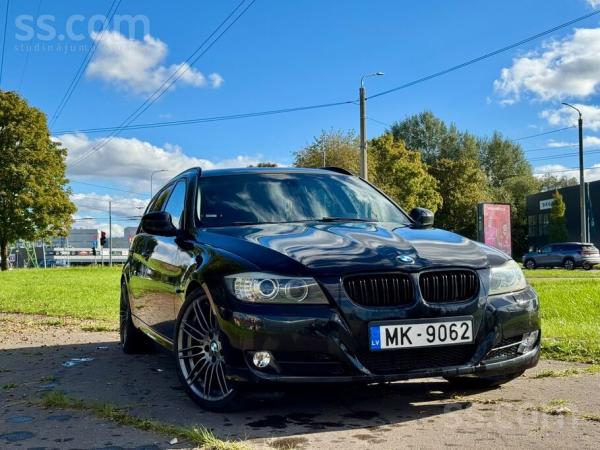 Melns BMW 325 2010 Rīga, ar dzinēja tilpumu 3.00 L un nobraukumu 392 tūkst. km par 5999 €, foto 1 vietnē AUTOMOTO.COM.LV