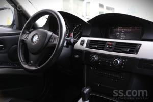 Черный БМВ 325 2010 в Рига, объемом двигателя 3.00 л и пробегом 393 тыс. км за 5495 €, фото 14 на AUTOMOTO.COM.LV