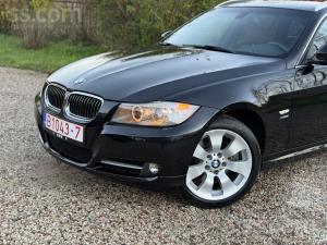 Melns BMW 325 2010 Tukums, ar dzinēja tilpumu 3.00 L un nobraukumu 198 tūkst. km par 5990 €, foto 4 vietnē AUTOMOTO.COM.LV