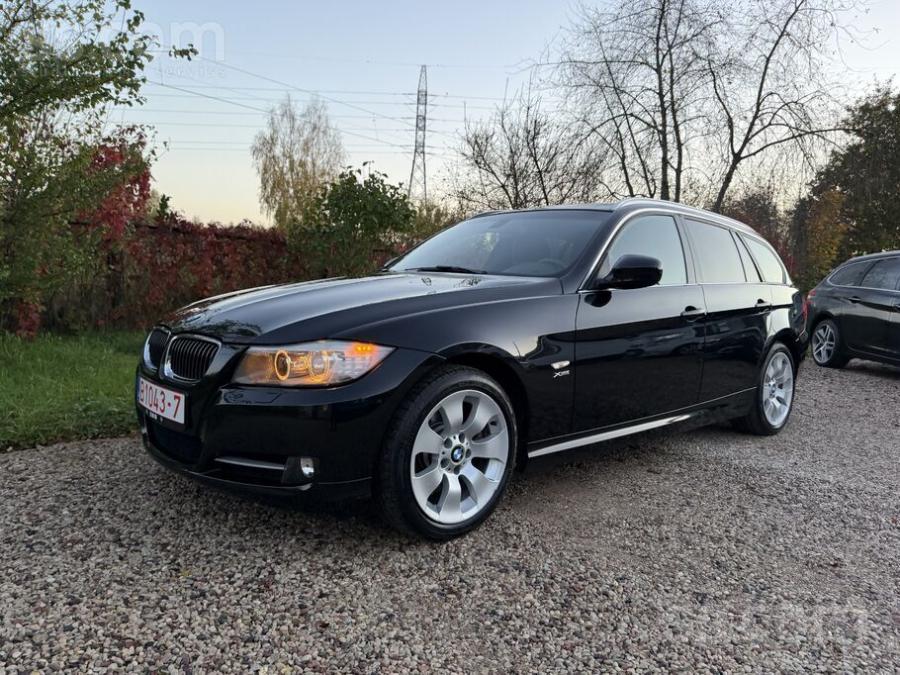 Melns BMW 325 2010 Tukums, ar dzinēja tilpumu 3.00 L un nobraukumu 198 tūkst. km par 5990 €, foto 19 vietnē AUTOMOTO.COM.LV