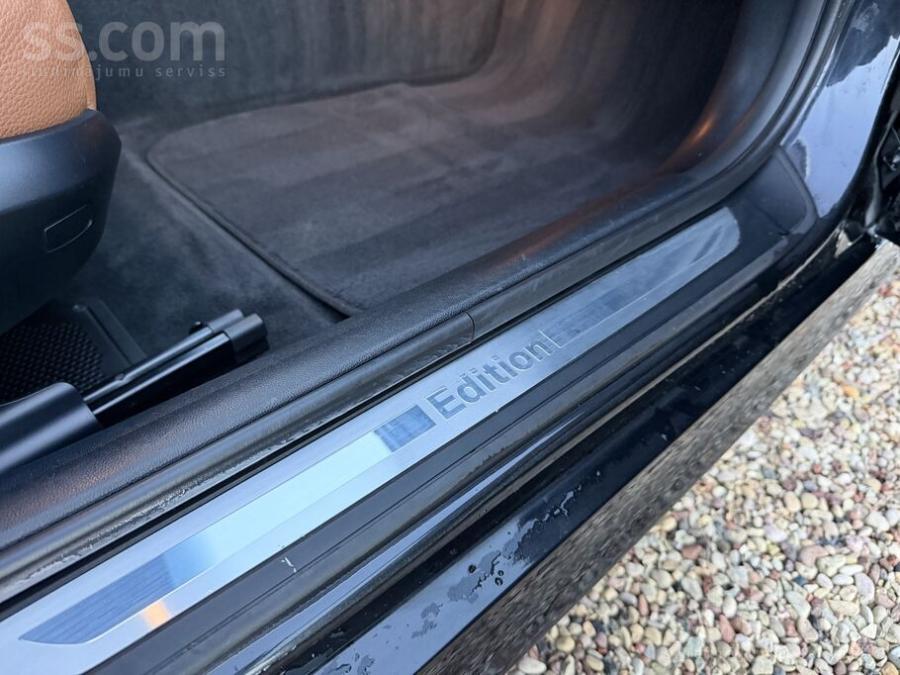 Melns BMW 325 2010 Tukums, ar dzinēja tilpumu 3.00 L un nobraukumu 198 tūkst. km par 5990 €, foto 33 vietnē AUTOMOTO.COM.LV