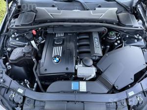 Melns BMW 325 2010 Tukums, ar dzinēja tilpumu 3.00 L un nobraukumu 198 tūkst. km par 5990 €, foto 35 vietnē AUTOMOTO.COM.LV
