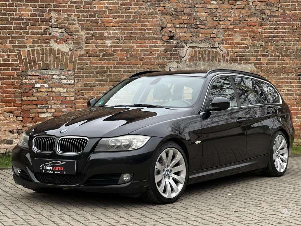 Melns BMW 325 2011 Kėdainiai, ar dzinēja tilpumu 2.99 L un nobraukumu 380 tūkst. km par 5250 €, foto 1 vietnē AUTOMOTO.COM.LV