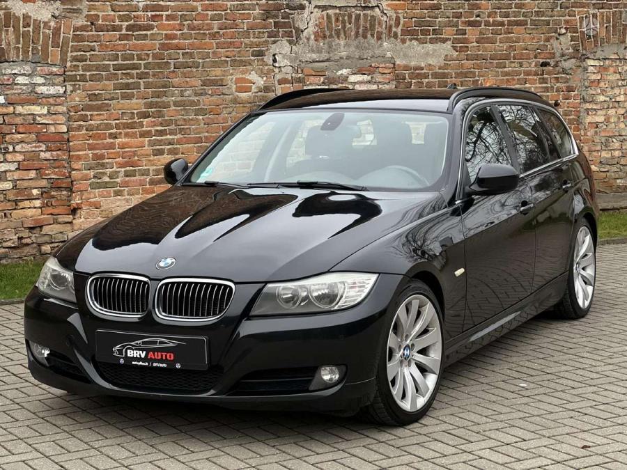 Black BMW 325 2011 in Kedainiai, with an engine capacity of 2.99 L and mileage of 380 thousand km for 5250 €, photo 2 on AUTOMOTO.COM.LV