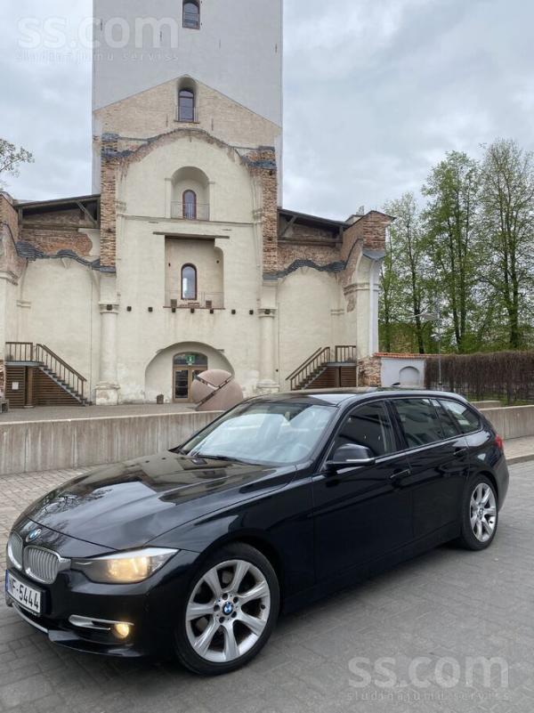 Black BMW 325 2013 in Jelgava, with an engine capacity of 2.00 L and mileage of 381 thousand km for 6800 €, photo 1 on AUTOMOTO.COM.LV