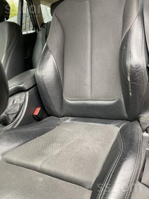 Black BMW 325 2013 in Jelgava, with an engine capacity of 2.00 L and mileage of 381 thousand km for 6800 €, photo 7 on AUTOMOTO.COM.LV