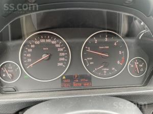 Black BMW 325 2013 in Jelgava, with an engine capacity of 2.00 L and mileage of 381 thousand km for 6800 €, photo 10 on AUTOMOTO.COM.LV