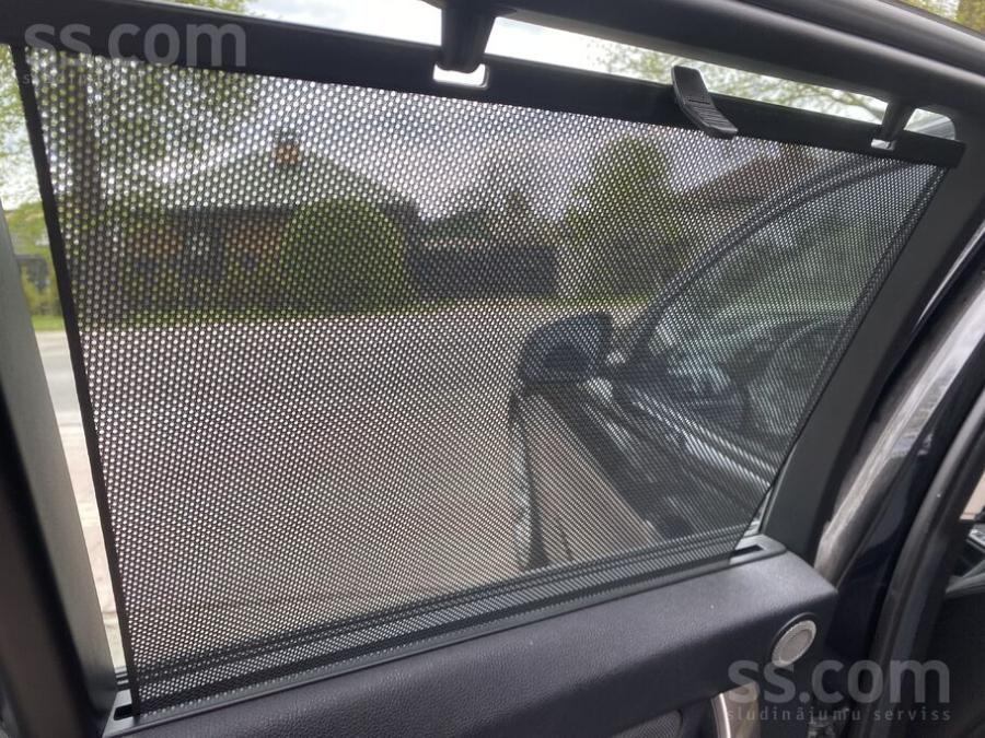 Black BMW 325 2013 in Jelgava, with an engine capacity of 2.00 L and mileage of 381 thousand km for 6800 €, photo 11 on AUTOMOTO.COM.LV