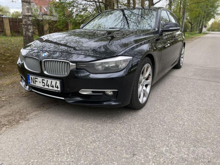 Black BMW 325 2013 in Jelgava, with an engine capacity of 2.00 L and mileage of 381 thousand km for 6800 €, photo 19 on AUTOMOTO.COM.LV