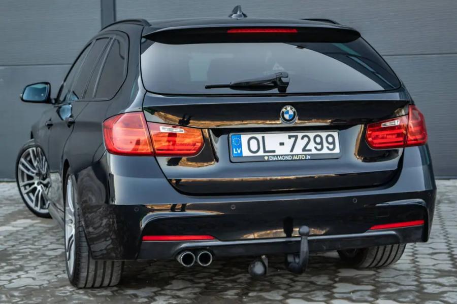 Black BMW 325 2014 in Tukums, with an engine capacity of 2.00 L and mileage of 300 thousand km for 12490 €, photo 11 on AUTOMOTO.COM.LV