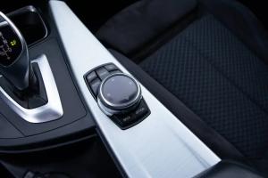 Black BMW 325 2014 in Tukums, with an engine capacity of 2.00 L and mileage of 300 thousand km for 12490 €, photo 29 on AUTOMOTO.COM.LV