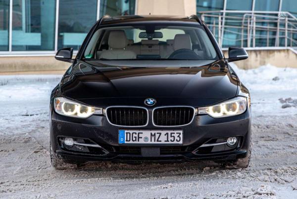 Black BMW 325 2015 in Elektrenai, with an engine capacity of 2.00 L and mileage of 259 thousand km for 10300 €, photo 2 on AUTOMOTO.COM.LV