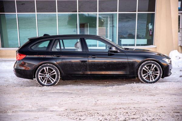 Black BMW 325 2015 in Elektrenai, with an engine capacity of 2.00 L and mileage of 259 thousand km for 10300 €, photo 4 on AUTOMOTO.COM.LV