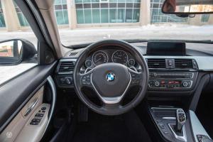 Melns BMW 325 2015 Elektrėnai, ar dzinēja tilpumu 2.00 L un nobraukumu 259 tūkst. km par 10300 €, foto 29 vietnē AUTOMOTO.COM.LV