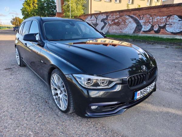 Black BMW 325 2015 in Siauliai, with an engine capacity of 2.00 L and mileage of 320 thousand km for 10650 €, photo 4 on AUTOMOTO.COM.LV