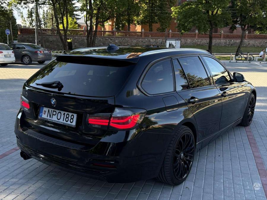 Black BMW 325 2016 in Rokiskis, with an engine capacity of 2.00 L and mileage of 258 thousand km for 10300 €, photo 8 on AUTOMOTO.COM.LV