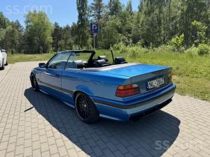 Zils BMW 325 1994 Liepāja, ar dzinēja tilpumu 2.50 L un nobraukumu 318 tūkst. km par 5500 €, foto 8 vietnē AUTOMOTO.COM.LV
