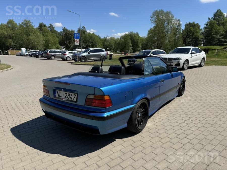 Zils BMW 325 1994 Liepāja, ar dzinēja tilpumu 2.50 L un nobraukumu 318 tūkst. km par 5500 €, foto 9 vietnē AUTOMOTO.COM.LV