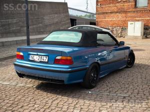 Zils BMW 325 1994 Liepāja, ar dzinēja tilpumu 2.50 L un nobraukumu 318 tūkst. km par 5200 €, foto 6 vietnē AUTOMOTO.COM.LV
