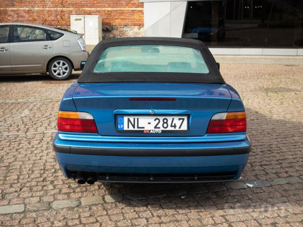 Zils BMW 325 1994 Liepāja, ar dzinēja tilpumu 2.50 L un nobraukumu 318 tūkst. km par 5200 €, foto 6 vietnē AUTOMOTO.COM.LV