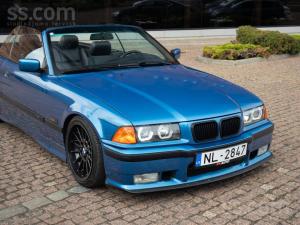 Zils BMW 325 1994 Liepāja, ar dzinēja tilpumu 2.50 L un nobraukumu 318 tūkst. km par 5200 €, foto 8 vietnē AUTOMOTO.COM.LV