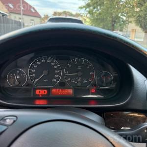 Zils BMW 325 2002 Rīga, ar dzinēja tilpumu 2.50 L un nobraukumu 281 tūkst. km par 5000 €, foto 13 vietnē AUTOMOTO.COM.LV