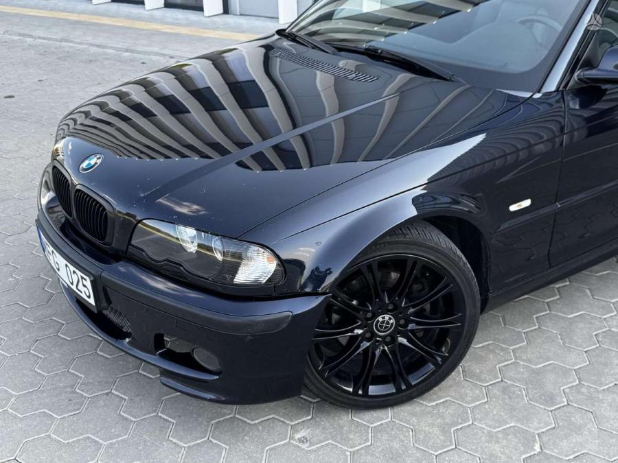 Blue BMW 325 2002 in Vilnius, with an engine capacity of 2.50 L and mileage of 300 thousand km for 5300 €, photo 4 on AUTOMOTO.COM.LV