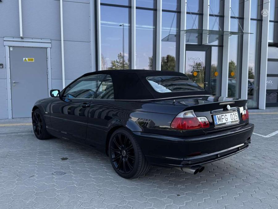 Blue BMW 325 2002 in Vilnius, with an engine capacity of 2.50 L and mileage of 300 thousand km for 5300 €, photo 6 on AUTOMOTO.COM.LV