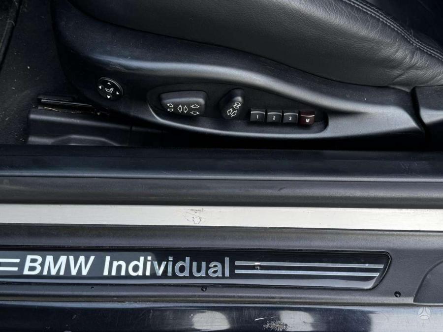 Blue BMW 325 2002 in Vilnius, with an engine capacity of 2.50 L and mileage of 300 thousand km for 5300 €, photo 18 on AUTOMOTO.COM.LV