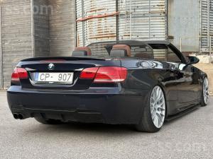 Blue BMW 325 2007 in Valmiera, with an engine capacity of 3.00 L and mileage of 240 thousand km for 8750 €, photo 13 on AUTOMOTO.COM.LV