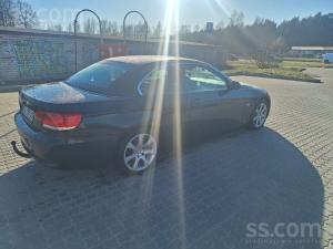 Blue BMW 325 2007 in Riga, with an engine capacity of 3.00 L and mileage of 158 thousand km for 8000 €, photo 3 on AUTOMOTO.COM.LV