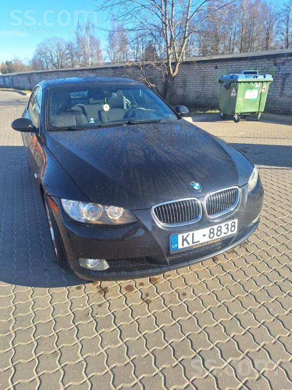 Blue BMW 325 2007 in Riga, with an engine capacity of 3.00 L and mileage of 158 thousand km for 8000 €, photo 5 on AUTOMOTO.COM.LV