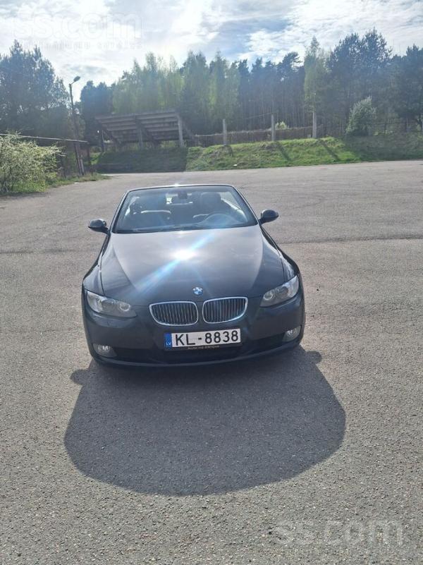 Blue BMW 325 2007 in Riga, with an engine capacity of 3.00 L and mileage of 158 thousand km for 8000 €, photo 9 on AUTOMOTO.COM.LV