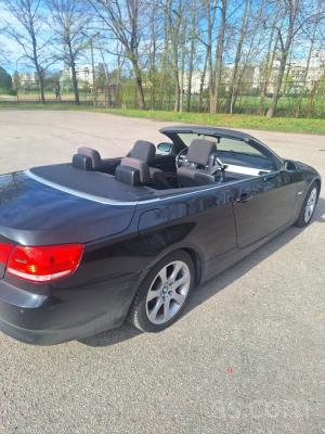 Blue BMW 325 2007 in Riga, with an engine capacity of 3.00 L and mileage of 158 thousand km for 8000 €, photo 12 on AUTOMOTO.COM.LV