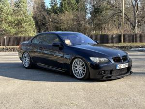 Zils BMW 325 2008 Valmiera, ar dzinēja tilpumu 3.00 L un nobraukumu 240 tūkst. km par 9600 €, foto  vietnē AUTOMOTO.COM.LV