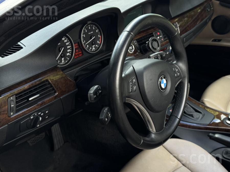 Синий БМВ 325 2008 в Рига, объемом двигателя 3.00 л и пробегом 130 тыс. км за 8900 €, фото 8 на AUTOMOTO.COM.LV