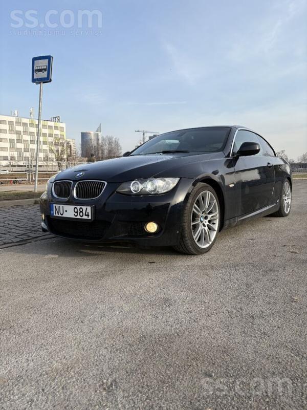 Blue BMW 325 2009 in Riga, with an engine capacity of 3.00 L and mileage of 205 thousand km for 9650 €, photo 2 on AUTOMOTO.COM.LV