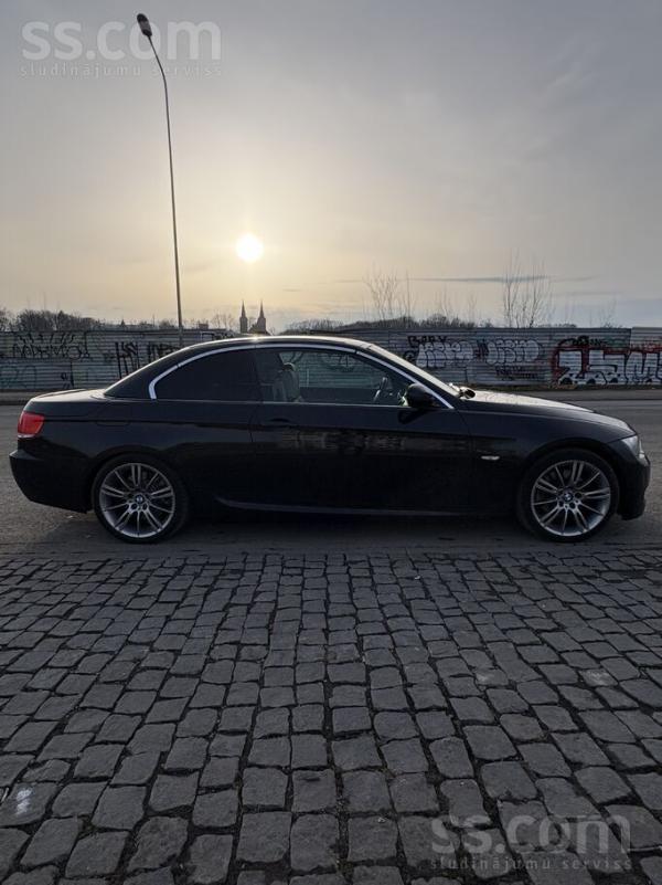 Blue BMW 325 2009 in Riga, with an engine capacity of 3.00 L and mileage of 205 thousand km for 9650 €, photo 3 on AUTOMOTO.COM.LV