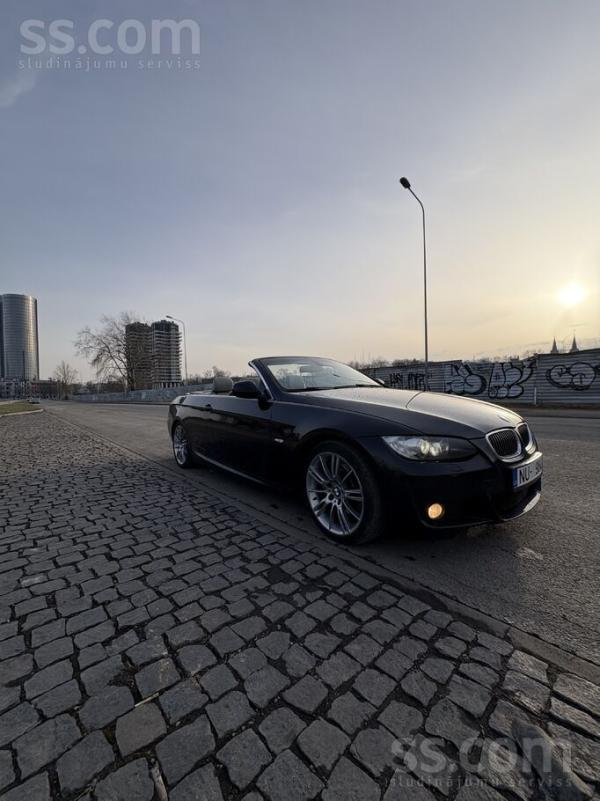 Blue BMW 325 2009 in Riga, with an engine capacity of 3.00 L and mileage of 205 thousand km for 9650 €, photo 5 on AUTOMOTO.COM.LV