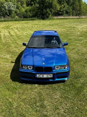 Blue BMW 325 1994 in Radviliskis, with an engine capacity of 2.50 L and mileage of 391 thousand km for 6300 €, photo  on AUTOMOTO.COM.LV