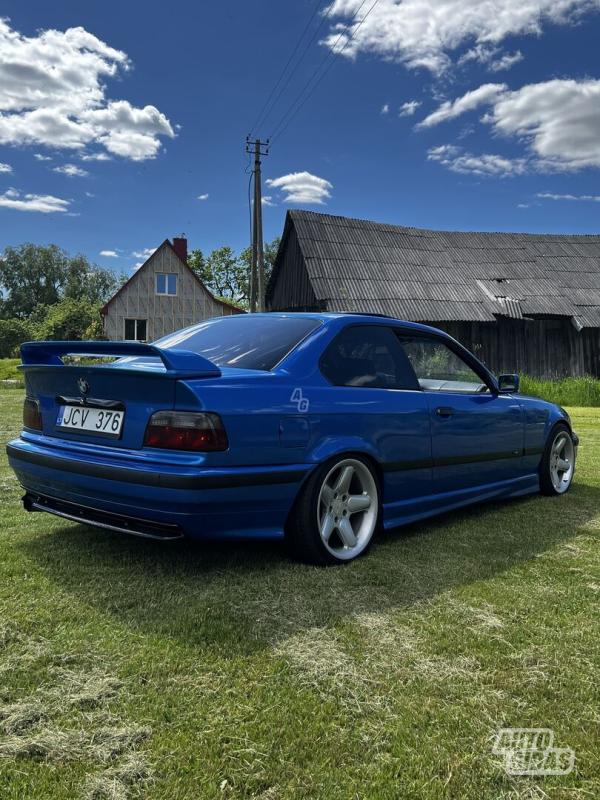 Blue BMW 325 1994 in Radviliskis, with an engine capacity of 2.50 L and mileage of 391 thousand km for 6300 €, photo 7 on AUTOMOTO.COM.LV