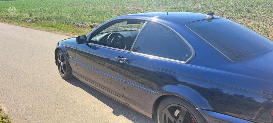 Blue BMW 325 2000 in Alytus, with an engine capacity of 0.00 L and mileage of 378 thousand km for 4150 €, photo 4 on AUTOMOTO.COM.LV