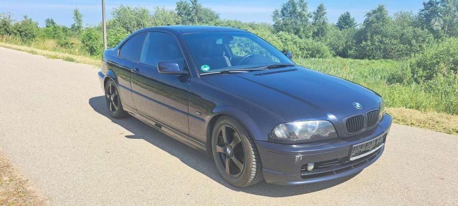 Blue BMW 325 2000 in Alytus, with an engine capacity of 0.00 L and mileage of 378 thousand km for 4150 €, photo 11 on AUTOMOTO.COM.LV